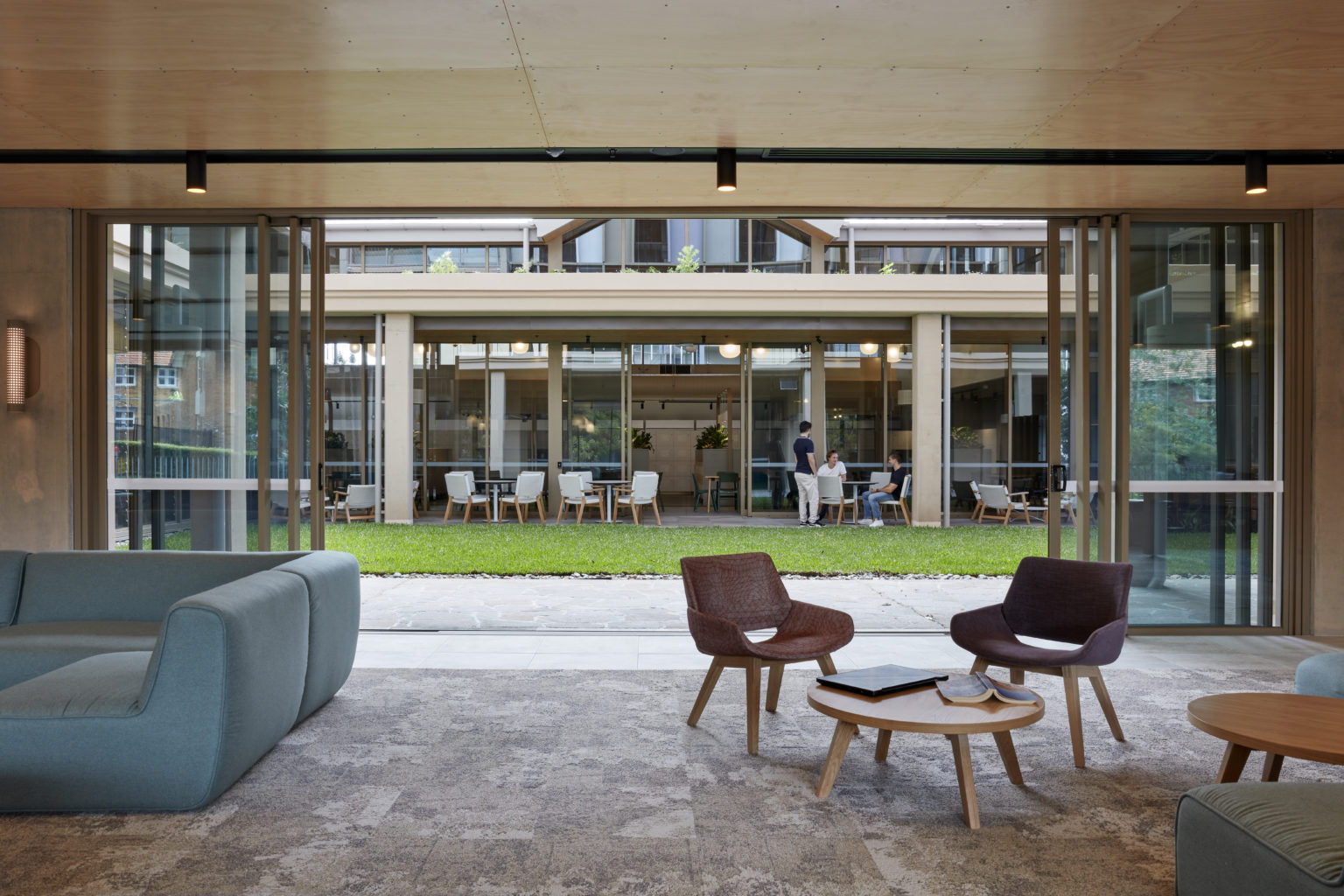 Independent Student Accomodation at St Lucia – UQ Res